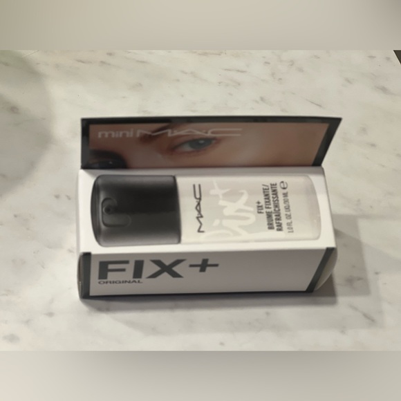 MAC Cosmetics | Makeup | Mac Mini Fix Original Oz | Poshmark